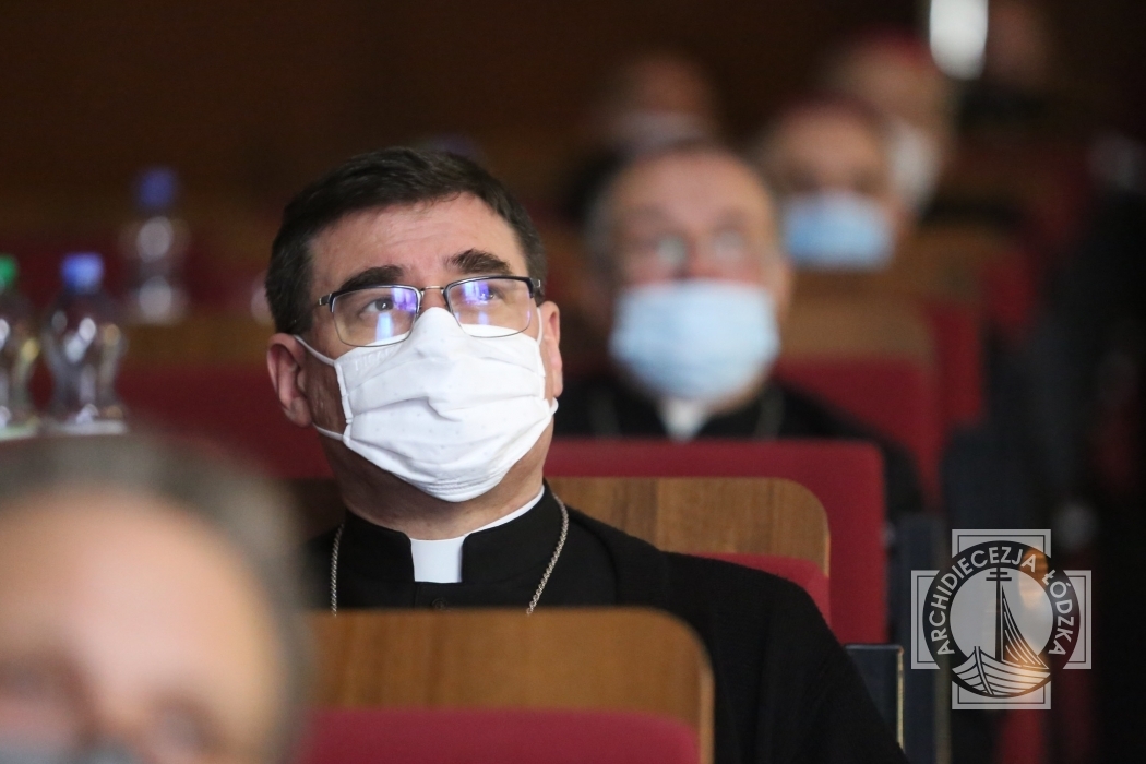 Episkopat o bieżących sprawach Kościoła w Polsce - komunikat KEP ...