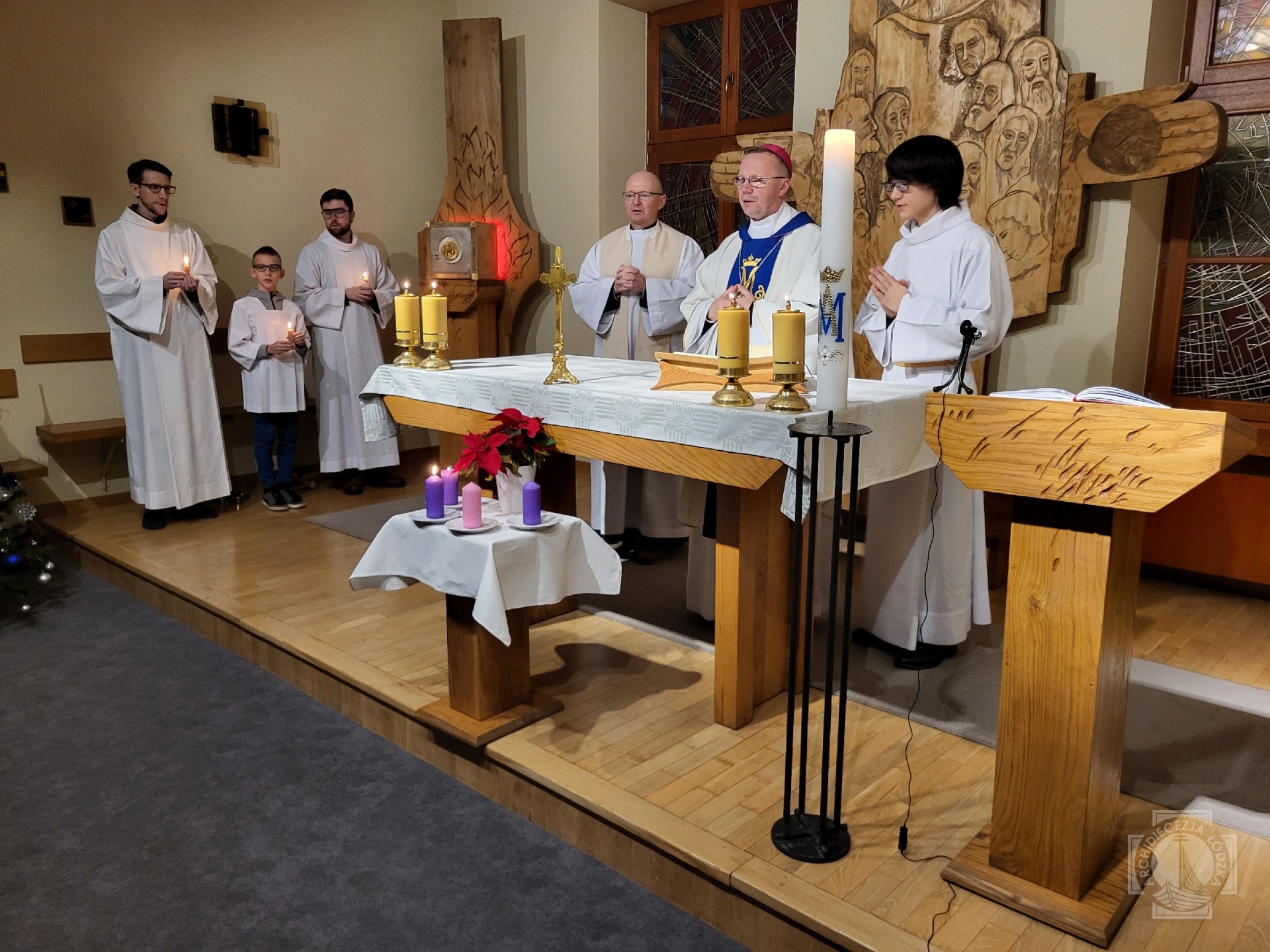 Bp Kleszcz podczas Rorat w DA5: nie oceniajmy innych, pozwólmy, by ...